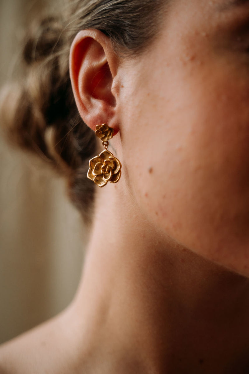Dahlia Earrings – LUNA + STONE