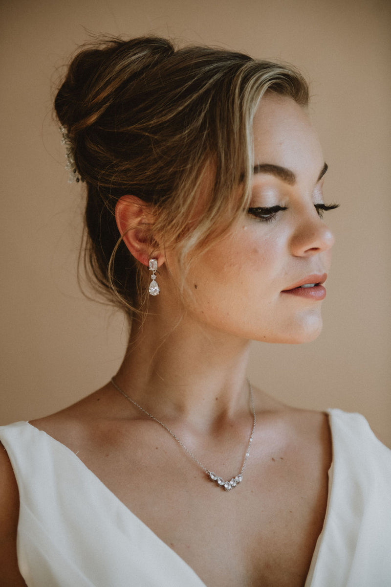 Lola Earrings – LUNA + STONE